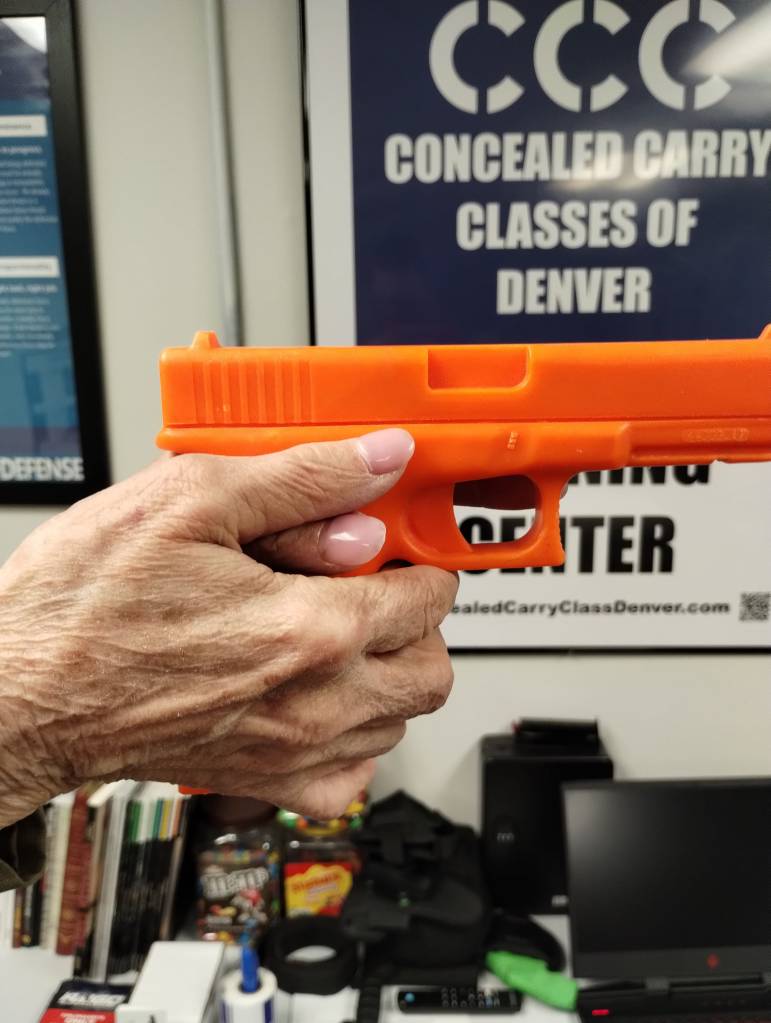 Perfect Handgun Grips: Two Thumbs Forward & One-Handed Mastery ...